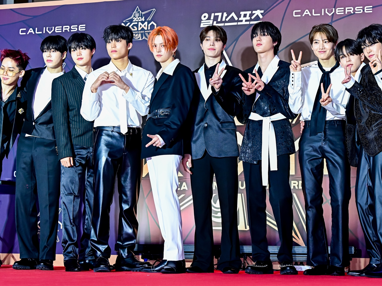 TREASURE、新曲『LAST NIGHT』のコンセプトフォトを公開！優しい笑顔に視線釘付け｜スポーツソウル日本版